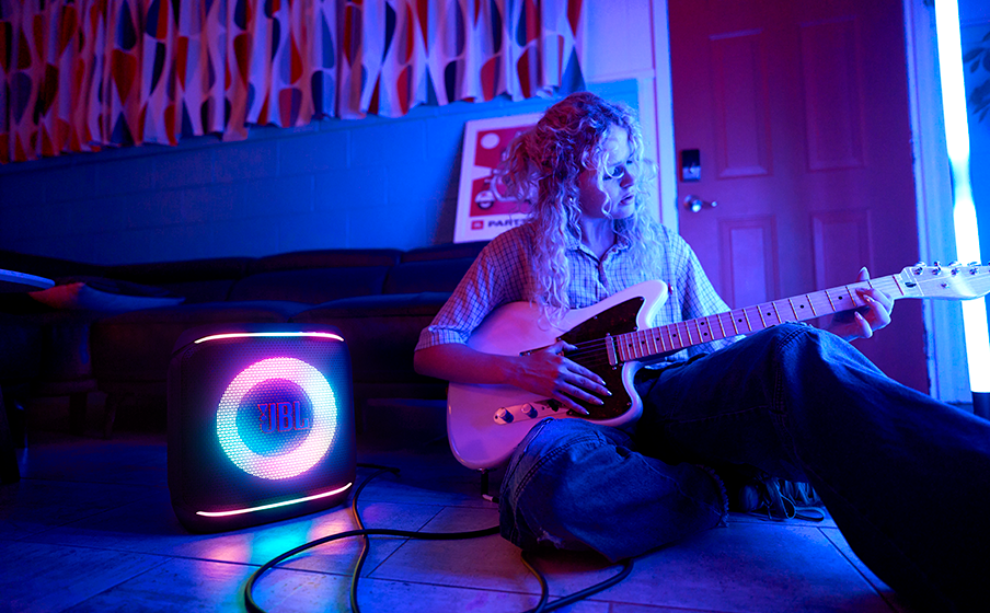 JBL PartyBox Encore 2 | Portable party speaker with 2 mics